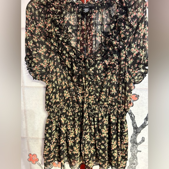 Apostrophe | Tops | Apostrophe Brand Sheerish Black Floral Blouse With ...
